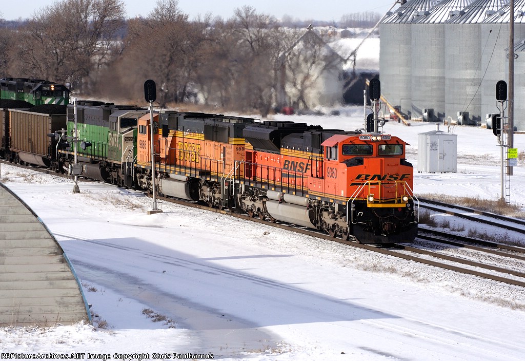 BNSF 9380